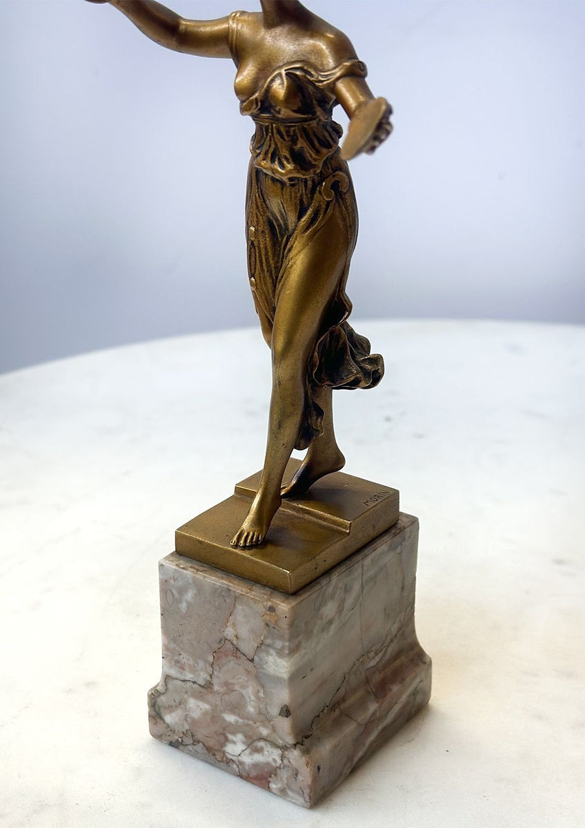 Small "Tänzerin mit Tschinellen" Bronze & Marble Sculpture by Georges ...